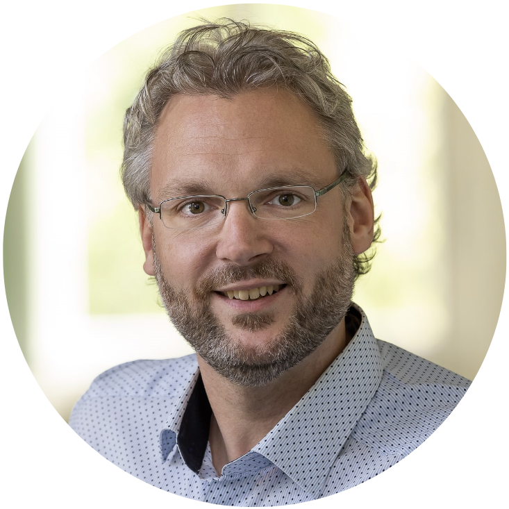 AI4matter – Education and Consulting Services for Material Scientists